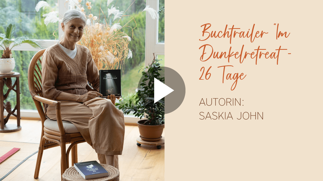 Im Dunkelraum Retreat. 26 Tage Dunkelheit - Buch von S. John